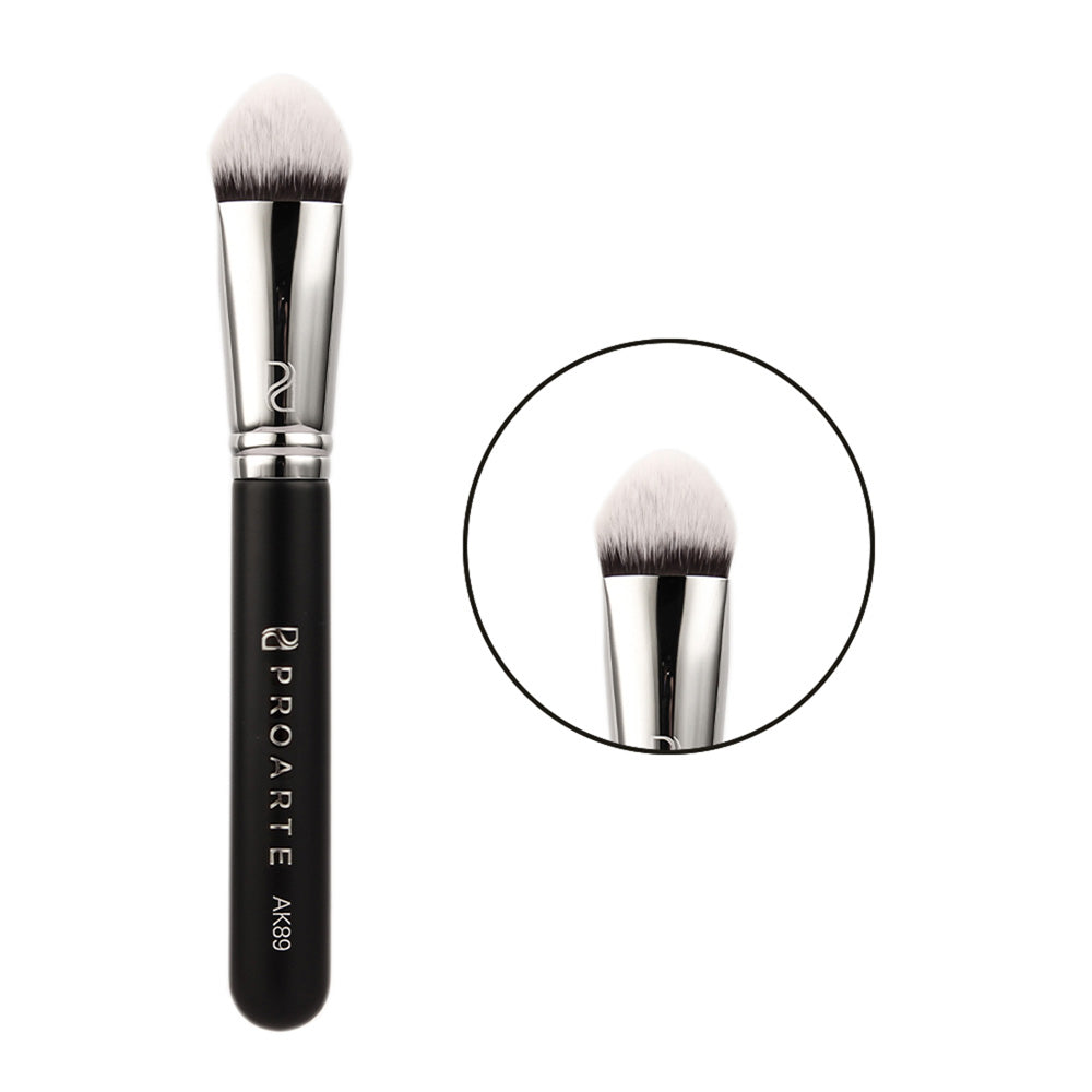 Proarte Kabuki Triangle Brush AK-89